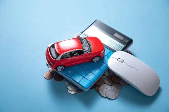Cosa è e come funziona una assicurazione auto a rate mensile